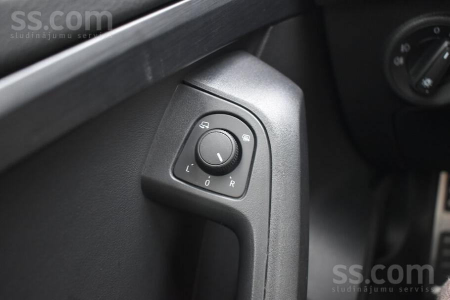Melns Cupra ateca 2024 Kuldīga, ar dzinēja tilpumu 1.50 L un nobraukumu 0 tūkst. km par 24900 €, foto 22 vietnē AUTOMOTO.COM.LV