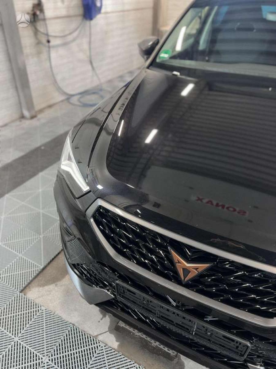 Black Cupra ateca 2024 in Kaunas, with an engine capacity of 1.50 L and mileage of 17 thousand km for 29355 €, photo 8 on AUTOMOTO.COM.LV