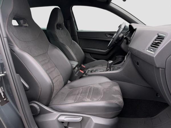 Zaļš Cupra ateca 2023 Pērnava, ar dzinēja tilpumu 2.00 L un nobraukumu 32 tūkst. km par 32900 €, foto 5 vietnē AUTOMOTO.COM.LV