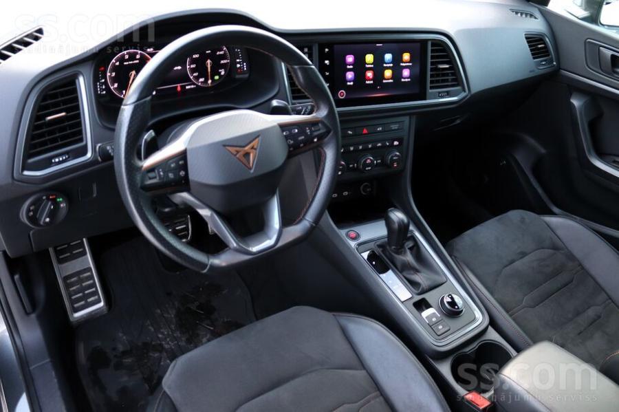 Pelēks Cupra ateca 2022 Rīga, ar dzinēja tilpumu 2.00 L un nobraukumu 51 tūkst. km par 27990 €, foto 10 vietnē AUTOMOTO.COM.LV