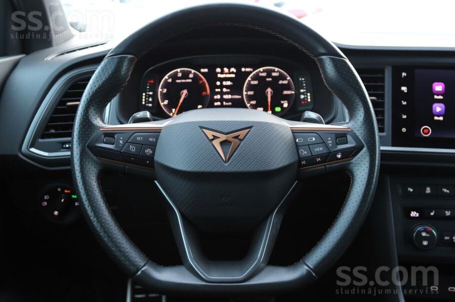 Pelēks Cupra ateca 2022 Rīga, ar dzinēja tilpumu 2.00 L un nobraukumu 51 tūkst. km par 27990 €, foto 12 vietnē AUTOMOTO.COM.LV