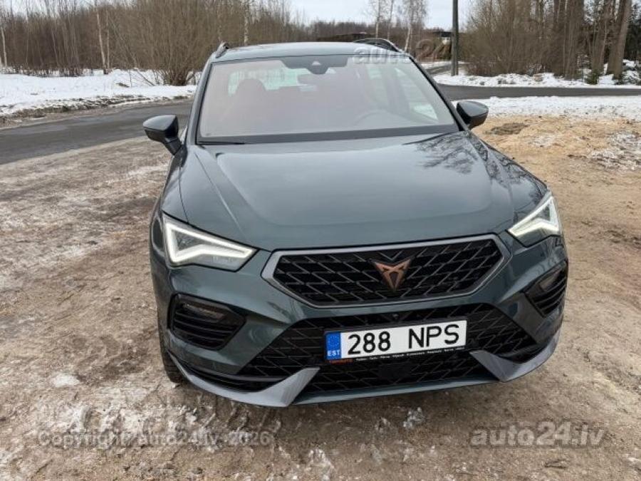 Серый Cupra ateca 2023 в Пярну, объемом двигателя 2.00 л и пробегом 32 тыс. км за 32500 €, фото 2 на AUTOMOTO.COM.LV