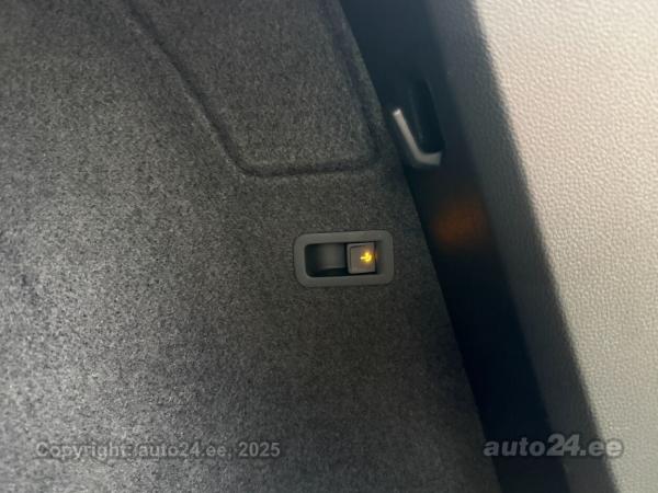 Pelēks Cupra ateca 2021 Tallina, ar dzinēja tilpumu 2.00 L un nobraukumu 113 tūkst. km par 27490 €, foto 11 vietnē AUTOMOTO.COM.LV