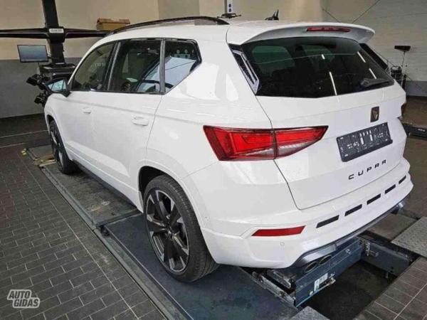 Balts Cupra ateca 2023 Kauņa, ar dzinēja tilpumu 2.00 L un nobraukumu 30 tūkst. km par 33197 €, foto 5 vietnē AUTOMOTO.COM.LV