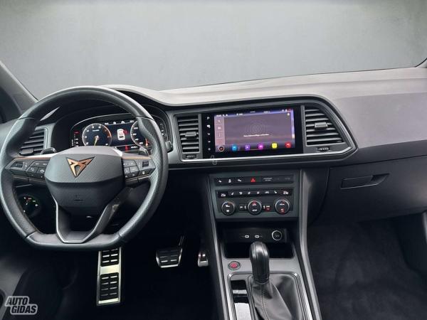 Белый Cupra ateca 2023 в Каунас, объемом двигателя 2.00 л и пробегом 38 тыс. км за 32473 €, фото 7 на AUTOMOTO.COM.LV