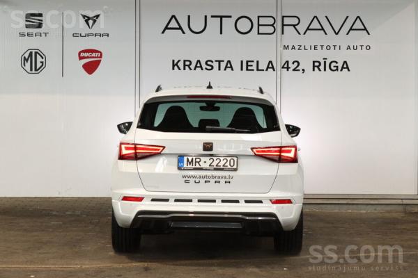 Белый Cupra ateca 2025 в Рига, объемом двигателя 2.00 л и пробегом 18 тыс. км за 36490 €, фото 7 на AUTOMOTO.COM.LV