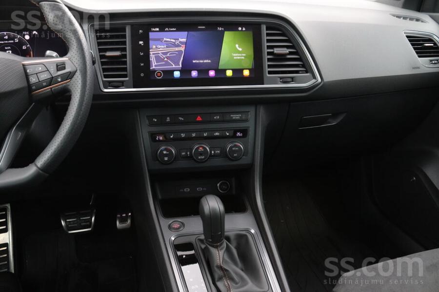 Белый Cupra ateca 2025 в Рига, объемом двигателя 2.00 л и пробегом 18 тыс. км за 36490 €, фото 12 на AUTOMOTO.COM.LV