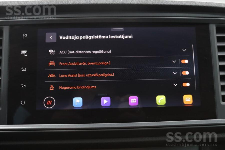 Белый Cupra ateca 2025 в Рига, объемом двигателя 2.00 л и пробегом 18 тыс. км за 36490 €, фото 18 на AUTOMOTO.COM.LV