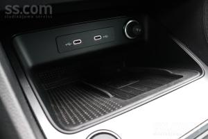 Белый Cupra ateca 2025 в Рига, объемом двигателя 2.00 л и пробегом 18 тыс. км за 36490 €, фото 27 на AUTOMOTO.COM.LV