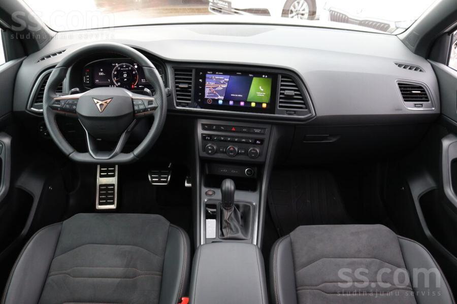 Белый Cupra ateca 2025 в Рига, объемом двигателя 2.00 л и пробегом 18 тыс. км за 36490 €, фото 28 на AUTOMOTO.COM.LV