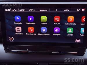 Черный Cupra Born 2022 в Рига, объемом двигателя 0.00 л и пробегом 4 тыс. км за 29480 €, фото 20 на AUTOMOTO.COM.LV