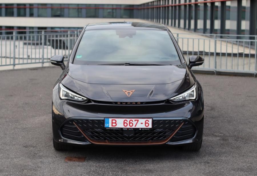 Melns Cupra Born 2022 Rīga, ar dzinēja tilpumu 0.00 L un nobraukumu 63 tūkst. km par 23480 €, foto 20 vietnē AUTOMOTO.COM.LV