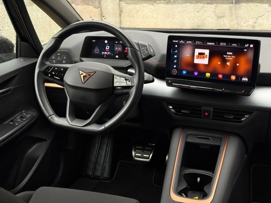 Melns Cupra Born 2022 Rīga, ar dzinēja tilpumu 0.00 L un nobraukumu 63 tūkst. km par 23480 €, foto 23 vietnē AUTOMOTO.COM.LV