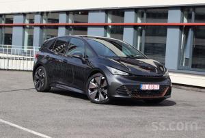 Black Cupra Born 2022 in Riga, with an engine capacity of 0.00 L and mileage of 5 thousand km for 28480 €, photo  on AUTOMOTO.COM.LV