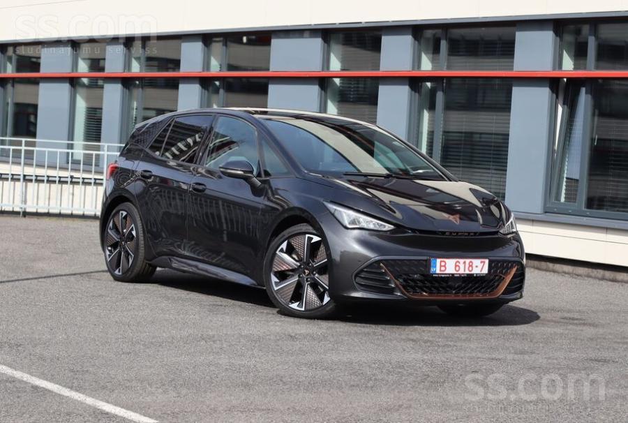 Black Cupra Born 2022 in Riga, with an engine capacity of 0.00 L and mileage of 5 thousand km for 28480 €, photo 1 on AUTOMOTO.COM.LV