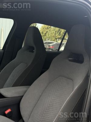 Black Cupra Born 2022 in Riga, with an engine capacity of 0.00 L and mileage of 5 thousand km for 28480 €, photo 16 on AUTOMOTO.COM.LV