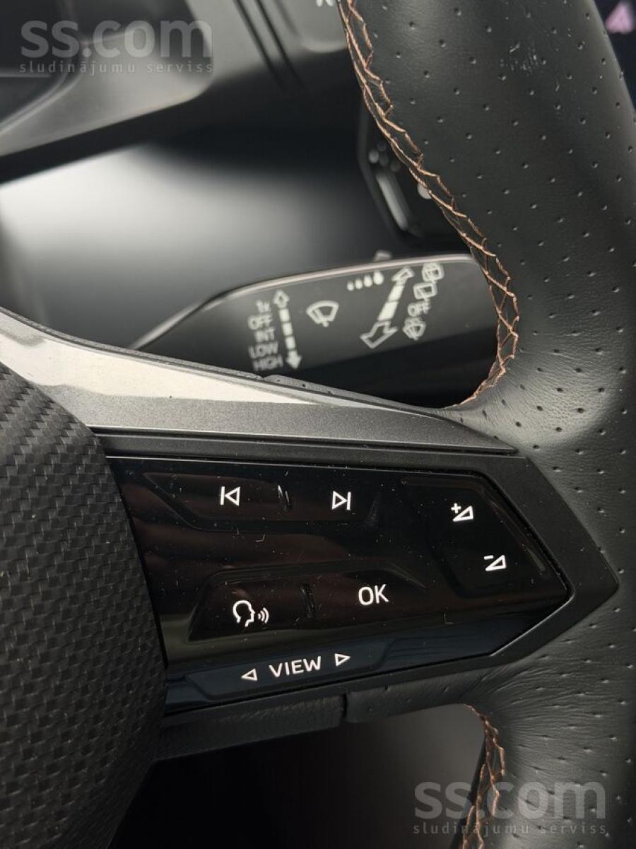 Black Cupra Born 2022 in Riga, with an engine capacity of 0.00 L and mileage of 5 thousand km for 28480 €, photo 19 on AUTOMOTO.COM.LV