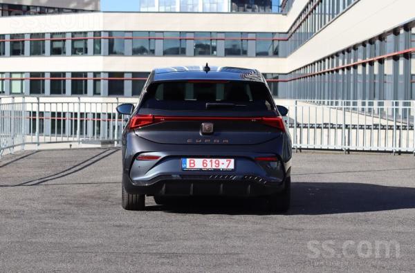 Melns Cupra Born 2022 Rīga, ar dzinēja tilpumu 0.00 L un nobraukumu 35 tūkst. km par 23480 €, foto 6 vietnē AUTOMOTO.COM.LV