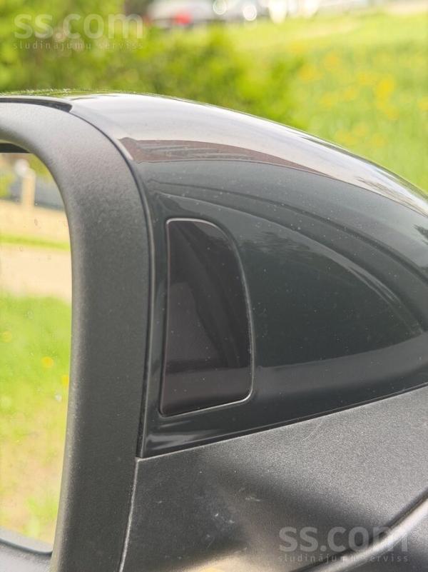 Black Cupra Born 2023 in Riga, with an engine capacity of 0.00 L and mileage of 46 thousand km for 27280 €, photo 7 on AUTOMOTO.COM.LV