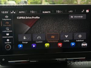 Melns Cupra Born 2023 Rīga, ar dzinēja tilpumu 0.00 L un nobraukumu 46 tūkst. km par 27280 €, foto 26 vietnē AUTOMOTO.COM.LV