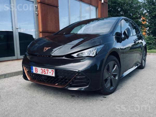 Black Cupra Born 2023 in Riga, with an engine capacity of 0.00 L and mileage of 26 thousand km for 23950 €, photo 6 on AUTOMOTO.COM.LV