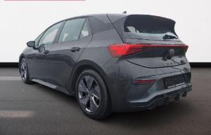 Melns Cupra Born 2023 Rīga, ar dzinēja tilpumu 0.00 L un nobraukumu 92 tūkst. km par 23990 €, foto 4 vietnē AUTOMOTO.COM.LV