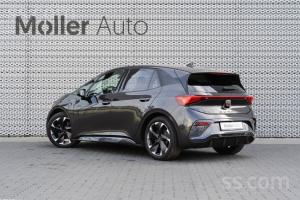 Black Cupra Born 2023 in Riga, with an engine capacity of 0.00 L and mileage of 99 thousand km for 28650 €, photo 4 on AUTOMOTO.COM.LV