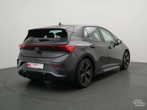 Black Cupra Born 2023 in Kaunas, with an engine capacity of 0.00 L and mileage of 22 thousand km for 26508 €, photo 2 on AUTOMOTO.COM.LV