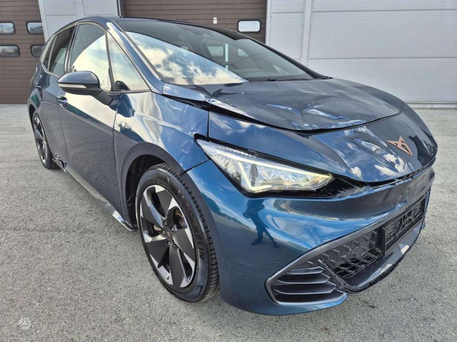 Zils Cupra Born 2023 Mažeikiai, ar dzinēja tilpumu 0.00 L un nobraukumu 28 tūkst. km par 16400 €, foto 3 vietnē AUTOMOTO.COM.LV