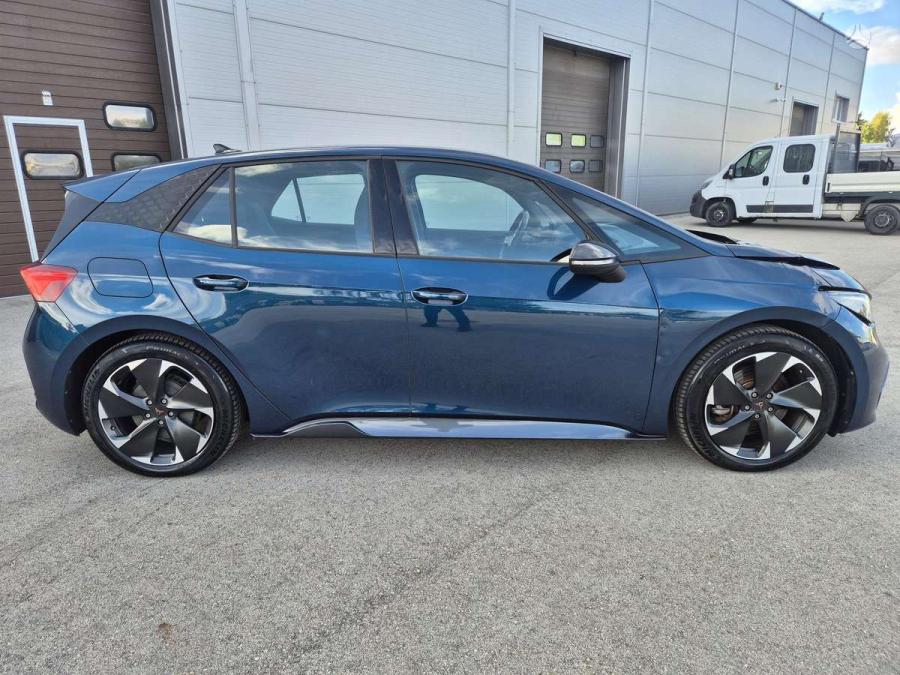 Zils Cupra Born 2023 Mažeikiai, ar dzinēja tilpumu 0.00 L un nobraukumu 28 tūkst. km par 16400 €, foto 4 vietnē AUTOMOTO.COM.LV