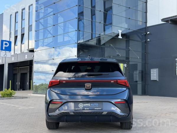 Zils Cupra Born 2021 Rīga, ar dzinēja tilpumu 0.00 L un nobraukumu 61 tūkst. km par 24900 €, foto 4 vietnē AUTOMOTO.COM.LV