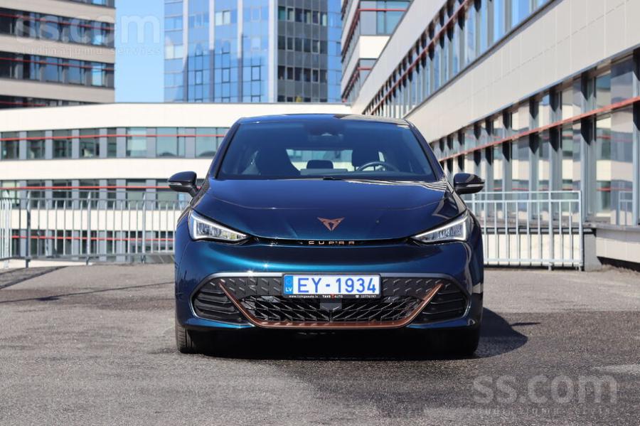 Zils Cupra Born 2022 Rīga, ar dzinēja tilpumu 0.00 L un nobraukumu 28 tūkst. km par 25600 €, foto 2 vietnē AUTOMOTO.COM.LV