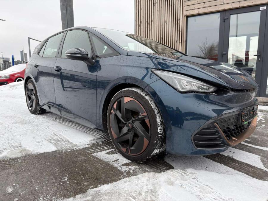 Zils Cupra Born 2022 Viļņa, ar dzinēja tilpumu 0.00 L un nobraukumu 106 tūkst. km par 21100 €, foto 3 vietnē AUTOMOTO.COM.LV