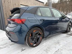 Zils Cupra Born 2022 Viļņa, ar dzinēja tilpumu 0.00 L un nobraukumu 106 tūkst. km par 21100 €, foto 4 vietnē AUTOMOTO.COM.LV