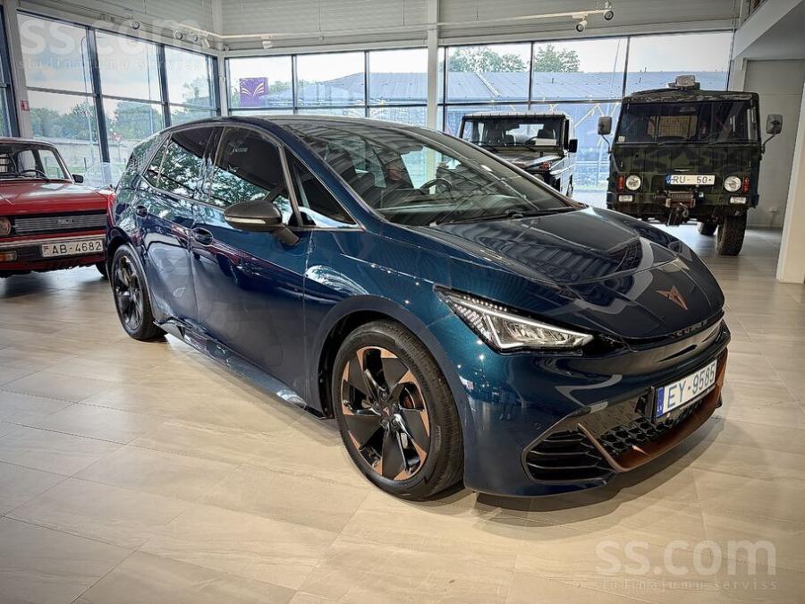 Синий Cupra Born 2022 в Добеле, объемом двигателя 0.00 л и пробегом 79 тыс. км за 23650 €, фото 1 на AUTOMOTO.COM.LV