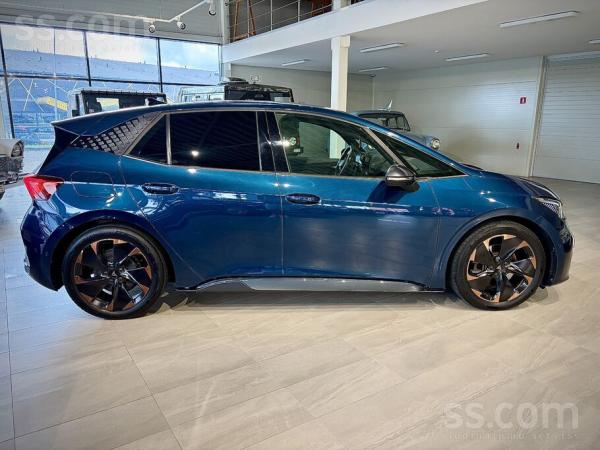 Blue Cupra Born 2022 in Dobele, with an engine capacity of 0.00 L and mileage of 79 thousand km for 23650 €, photo 2 on AUTOMOTO.COM.LV