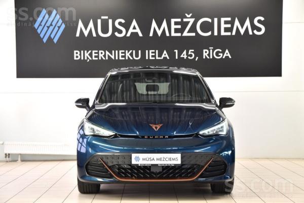 Zils Cupra Born 2022 Rīga, ar dzinēja tilpumu 0.00 L un nobraukumu 54 tūkst. km par 25990 €, foto 3 vietnē AUTOMOTO.COM.LV