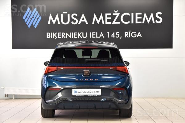 Zils Cupra Born 2022 Rīga, ar dzinēja tilpumu 0.00 L un nobraukumu 54 tūkst. km par 25990 €, foto 8 vietnē AUTOMOTO.COM.LV