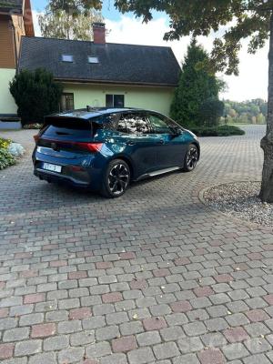 Синий Cupra Born 2023 в Рига, объемом двигателя 0.00 л и пробегом 45 тыс. км за 26900 €, фото 5 на AUTOMOTO.COM.LV