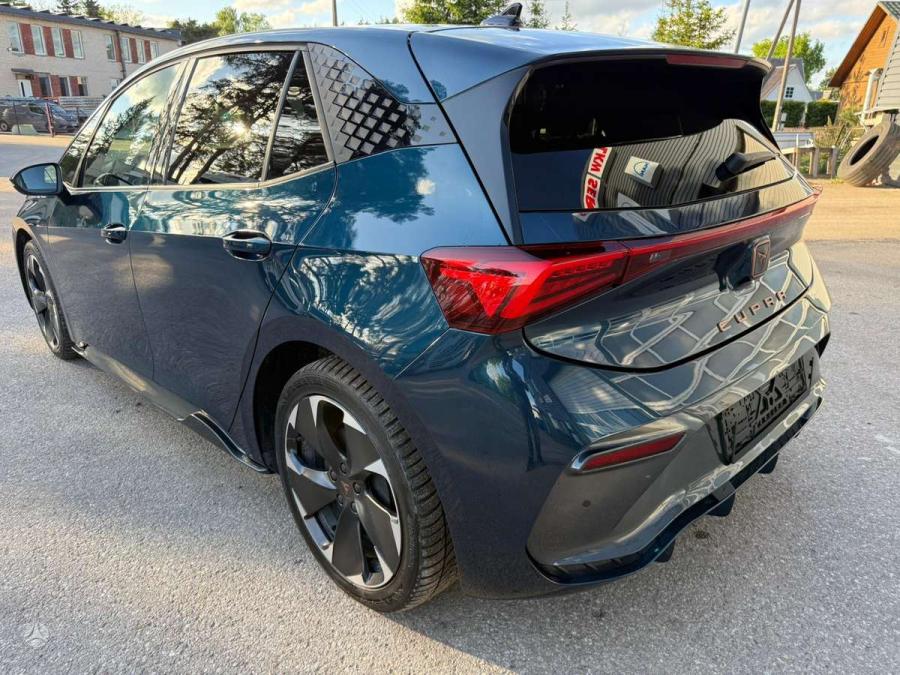 Zils Cupra Born 2024 Utena, ar dzinēja tilpumu 0.00 L un nobraukumu 33 tūkst. km par 22500 €, foto 7 vietnē AUTOMOTO.COM.LV