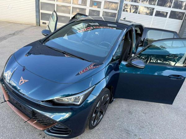 Zils Cupra Born 2024 Utena, ar dzinēja tilpumu 0.00 L un nobraukumu 33 tūkst. km par 22500 €, foto 8 vietnē AUTOMOTO.COM.LV