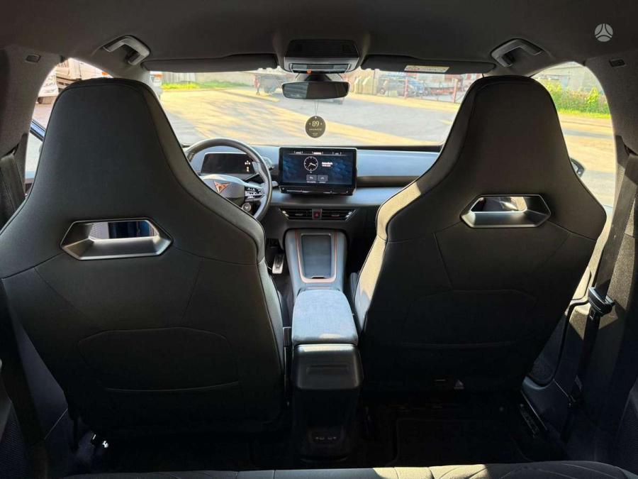 Zils Cupra Born 2024 Utena, ar dzinēja tilpumu 0.00 L un nobraukumu 33 tūkst. km par 22500 €, foto 20 vietnē AUTOMOTO.COM.LV