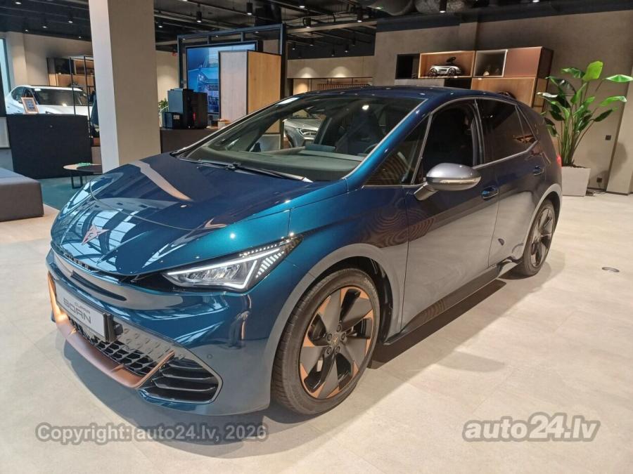 Синий Cupra Born 2025 в Таллин, объемом двигателя 0.00 л и пробегом 0 тыс. км за 38900 €, фото 1 на AUTOMOTO.COM.LV