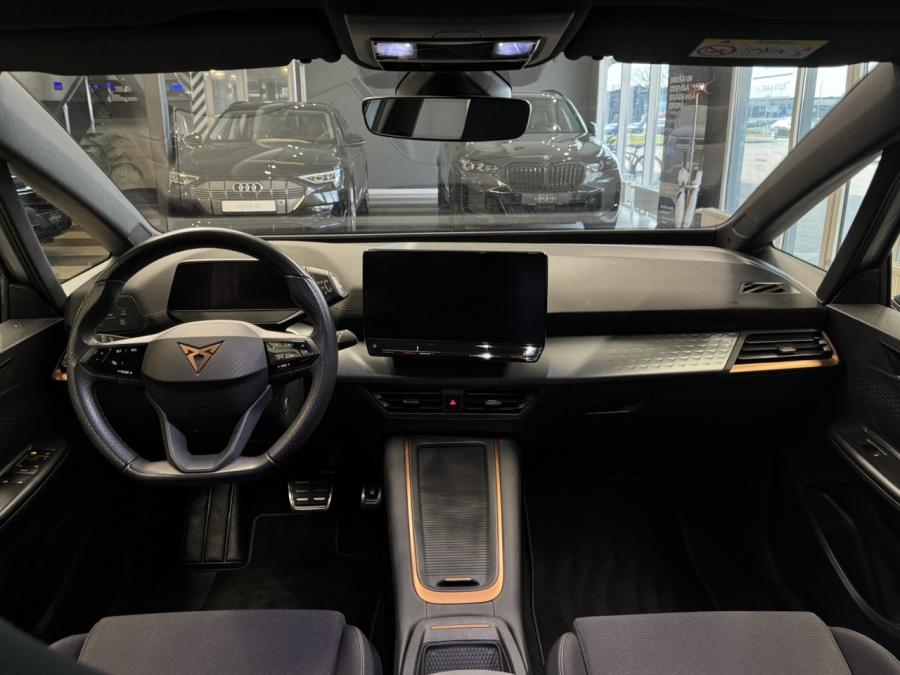 Pelēks Cupra Born 2022 Rīga, ar dzinēja tilpumu 0.00 L un nobraukumu 101 tūkst. km par 19990 €, foto 13 vietnē AUTOMOTO.COM.LV
