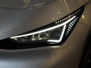 Pelēks Cupra Born 2022 Rīga, ar dzinēja tilpumu 0.00 L un nobraukumu 101 tūkst. km par 19990 €, foto 31 vietnē AUTOMOTO.COM.LV