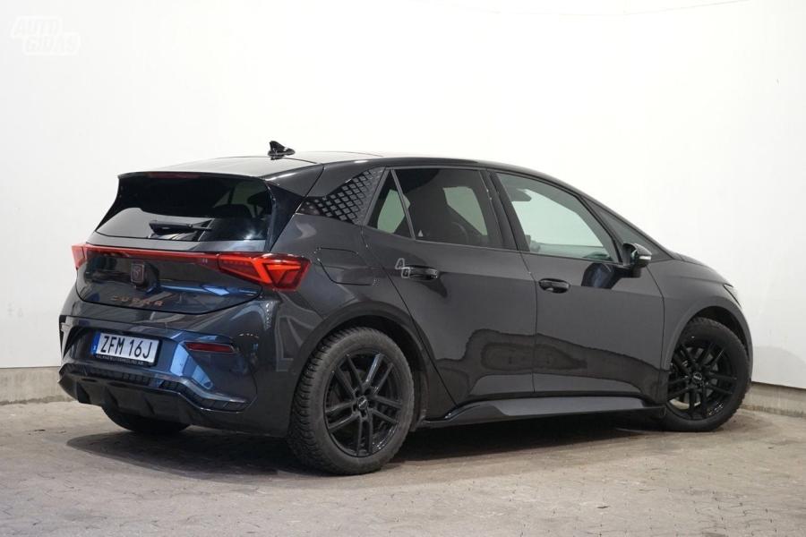 Pelēks Cupra Born 2022 Kauņa, ar dzinēja tilpumu 0.00 L un nobraukumu 38 tūkst. km par 27346 €, foto 2 vietnē AUTOMOTO.COM.LV
