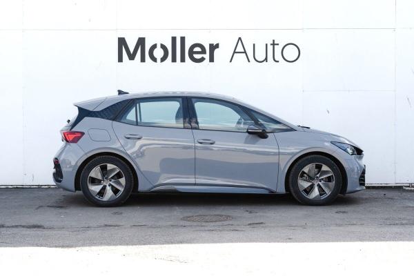 Grey Cupra Born 2022 in Riga, with an engine capacity of 0.00 L and mileage of 67 thousand km for 23850 €, photo 5 on AUTOMOTO.COM.LV