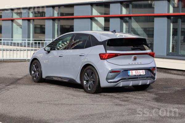 Grey Cupra Born 2022 in Riga, with an engine capacity of 0.00 L and mileage of 27 thousand km for 24980 €, photo 4 on AUTOMOTO.COM.LV