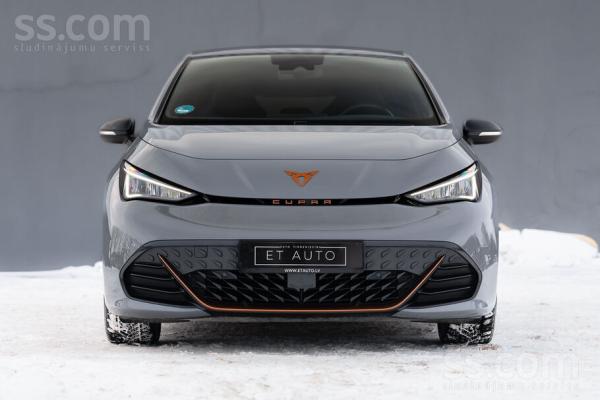 Серый Cupra Born 2022 в Елгава, объемом двигателя 0.00 л и пробегом 220 тыс. км за 16500 €, фото 2 на AUTOMOTO.COM.LV