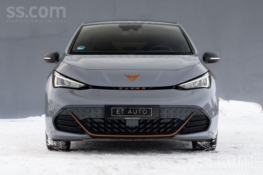 Серый Cupra Born 2022 в Елгава, объемом двигателя 0.00 л и пробегом 220 тыс. км за 16500 €, фото 3 на AUTOMOTO.COM.LV